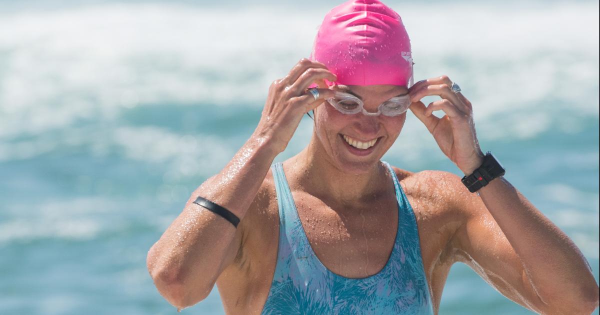 The woman who left the pool to swim marathons at sea | Beautiful News